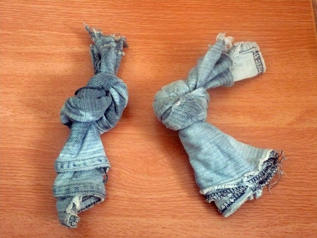10 Easy To Make DIY Dog Toys Puppy Leaks